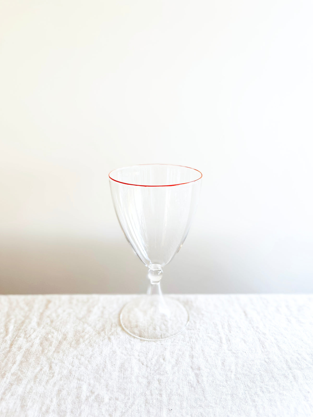 Stemmed Glasses – theARKelements