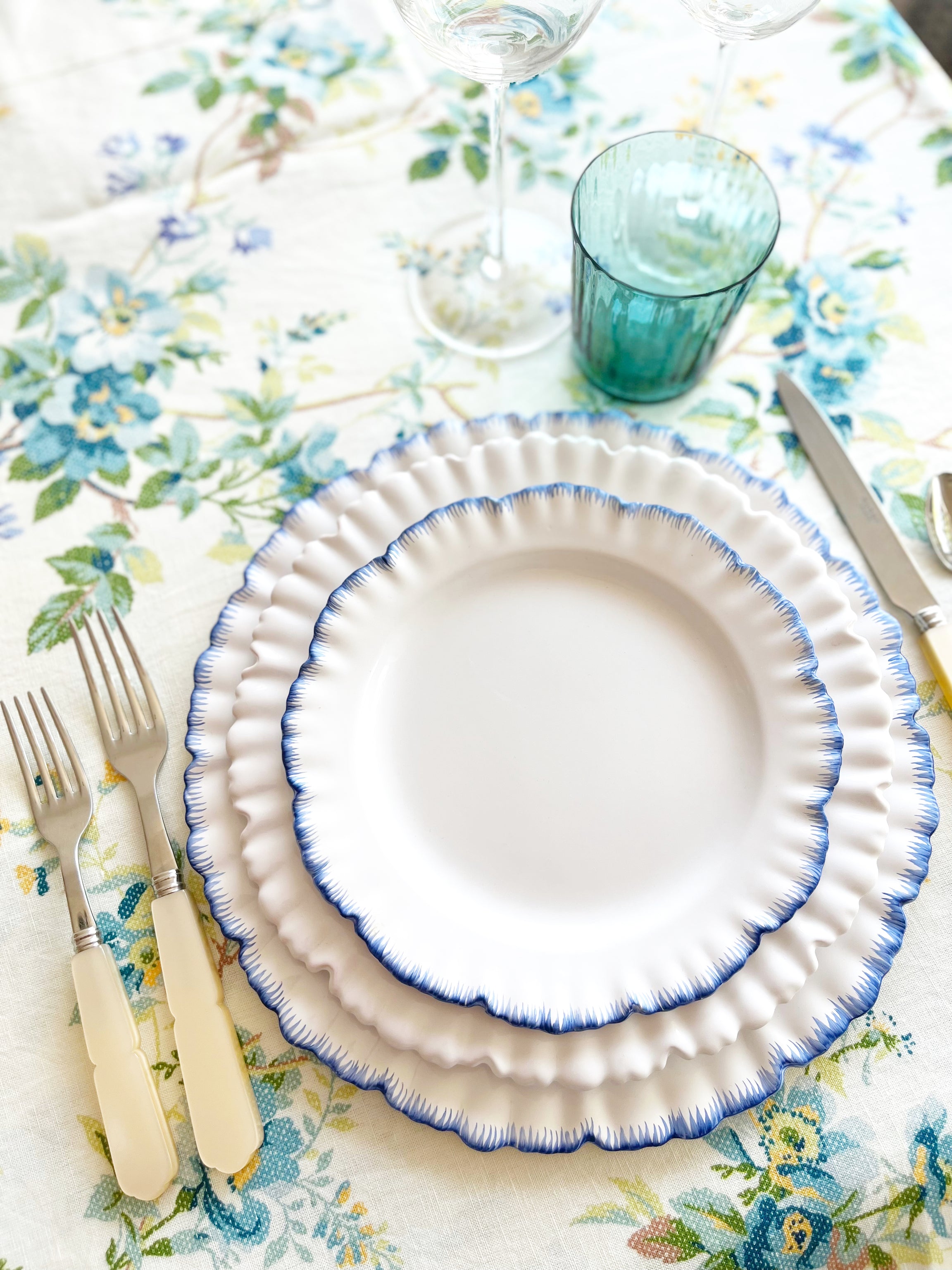 Prima Ceramic Salad Plate - Muscari Blue – theARKelements