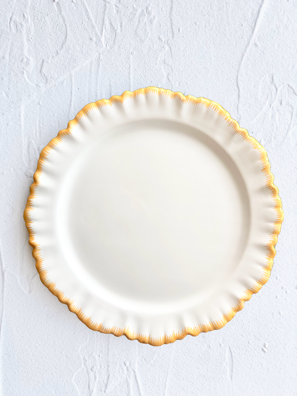 Ruffle Yellow Edge Prima Dinner Plate